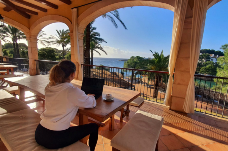 Workation auf Mallorca: Coworking Spaces, Hotels & Coliving - On Workation Club